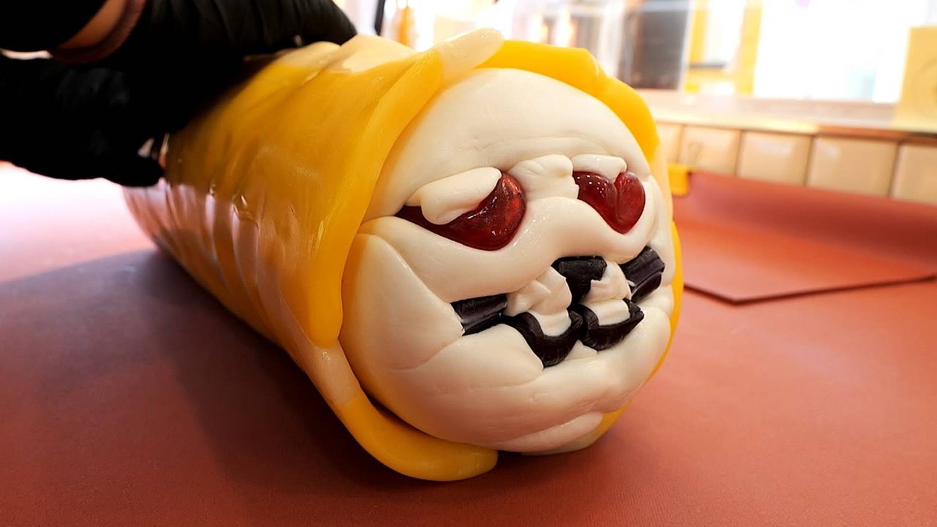 Милые сладости ручной работы в корейском магазине сладостей