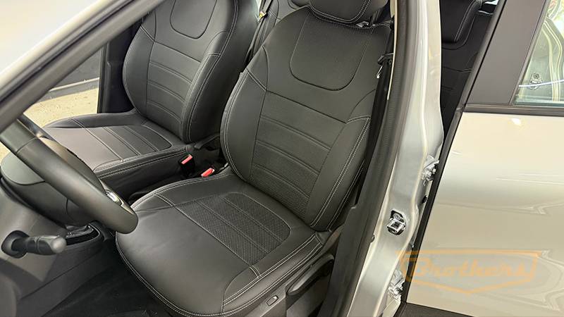 Чехлы из экокожи для Renault Captur - плюсы и минусы каждодневного использования