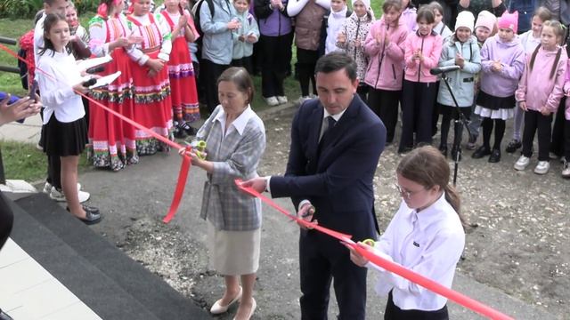 Открытие модернизированной детской библиотеки в селе Аликово