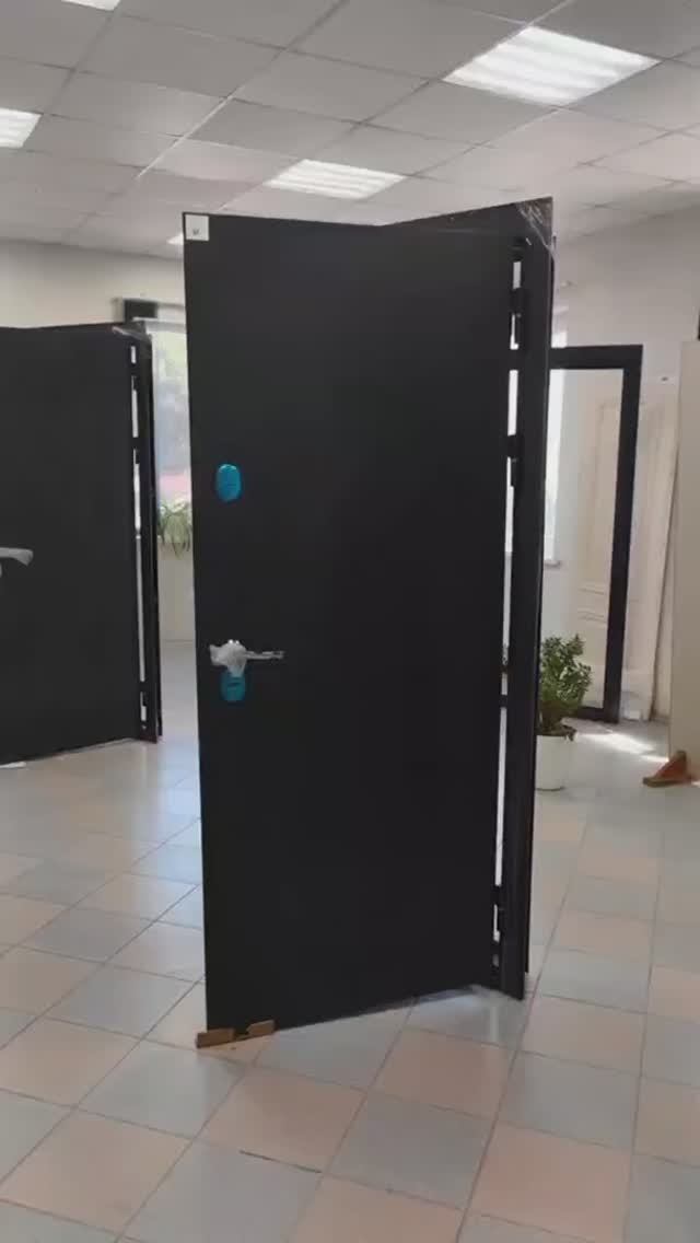 Входная дверь VFD Модель TD 11-2 Termo / Антик Серый / Бетон серый