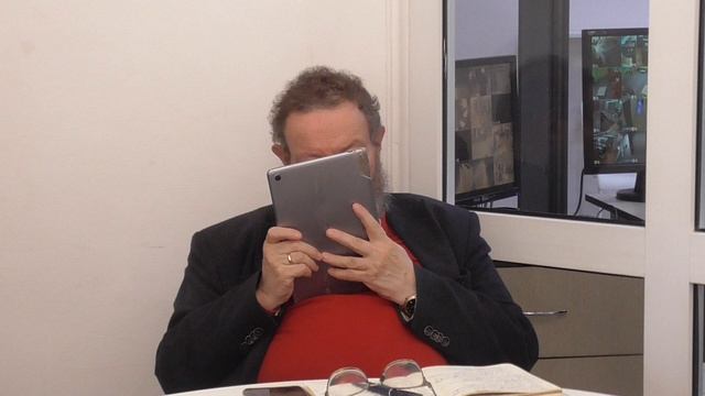 Завершает ЛИТО Максим Жарницкий