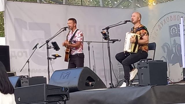 51 год Юго-западный жилмассив. кавер группа