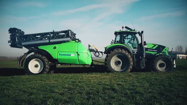 TECNOMA TECNIS - прицепной сельскохозяйственный опрыскиватель. Краткий видеообзор.