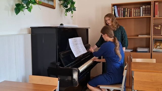 Разбор произведения с ученицей. "Родина"