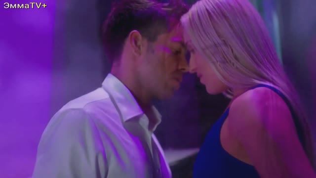 "Анжелика и бармен"