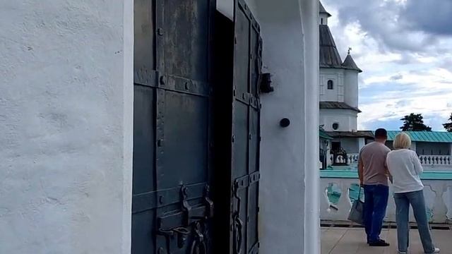 Надвратный храм и панорама Нового Иерусалима. 24 августа 2025 год