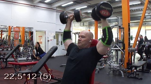 Жим лёжа в 56 лет. Девять недель, два раза в неделю. Поддерживающая. Мц4. Д1.