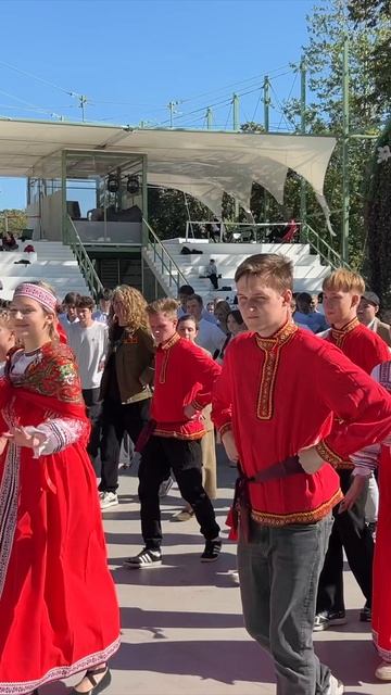 Флешмоб «Московская кадриль»