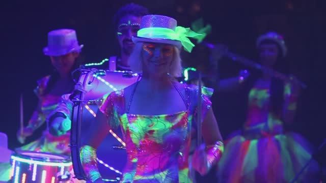 Световые Барабаны