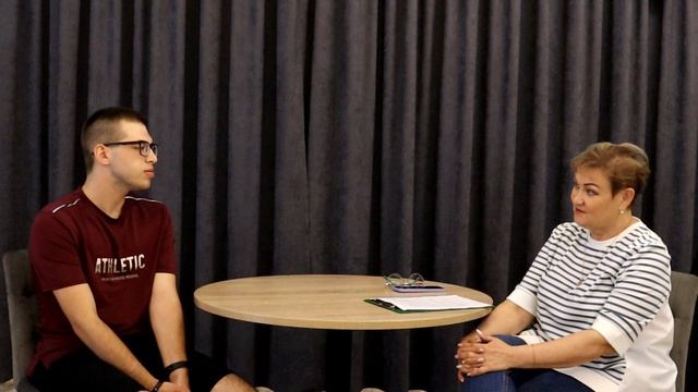 Дмитрий Шм. - интервью о нашем центре