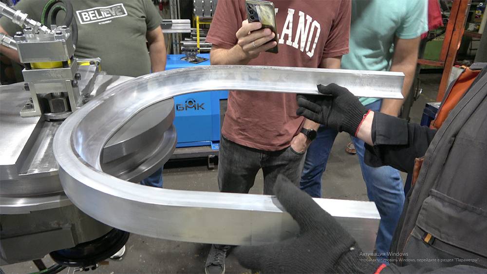 Дорновая гибка алюминиевого профиля без гофр и смятий Трубогиб ЧПУ для алюминиевого профиля MASTER