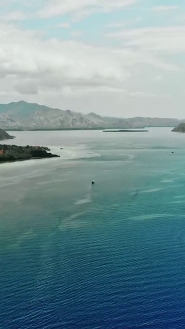 💖 Phantogram – Fall In Love 🌌 Bali edition 🌴