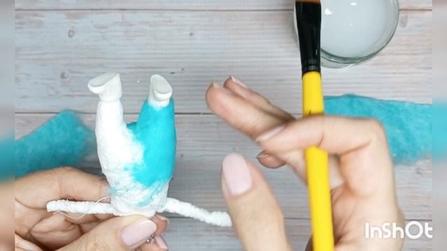 Ватная игрушка "Зайка с морковкой", часть 1. Ножки из гипса