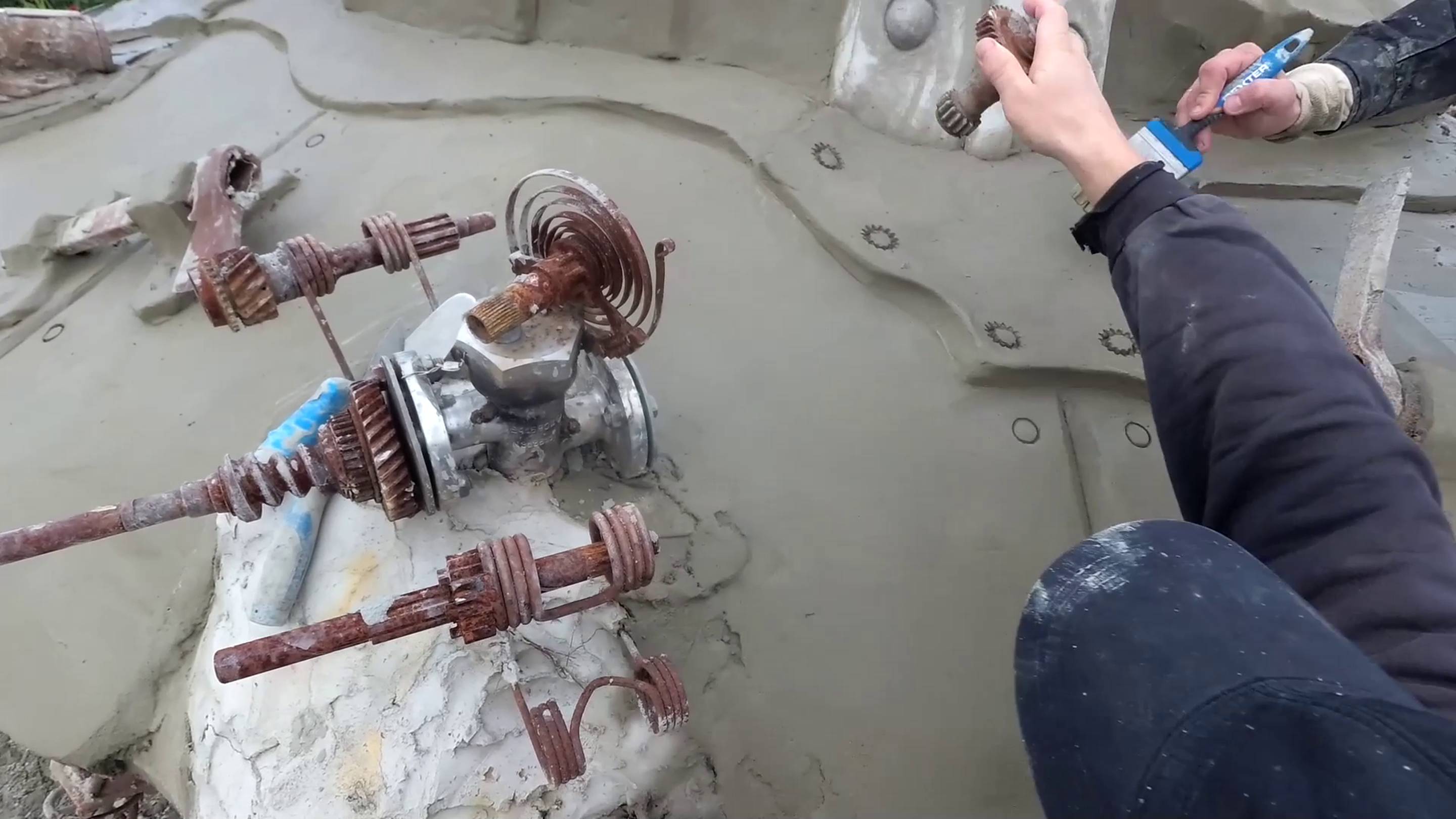 туалет  на  даче  своими  руками  не  дорого  технология  с  марса.