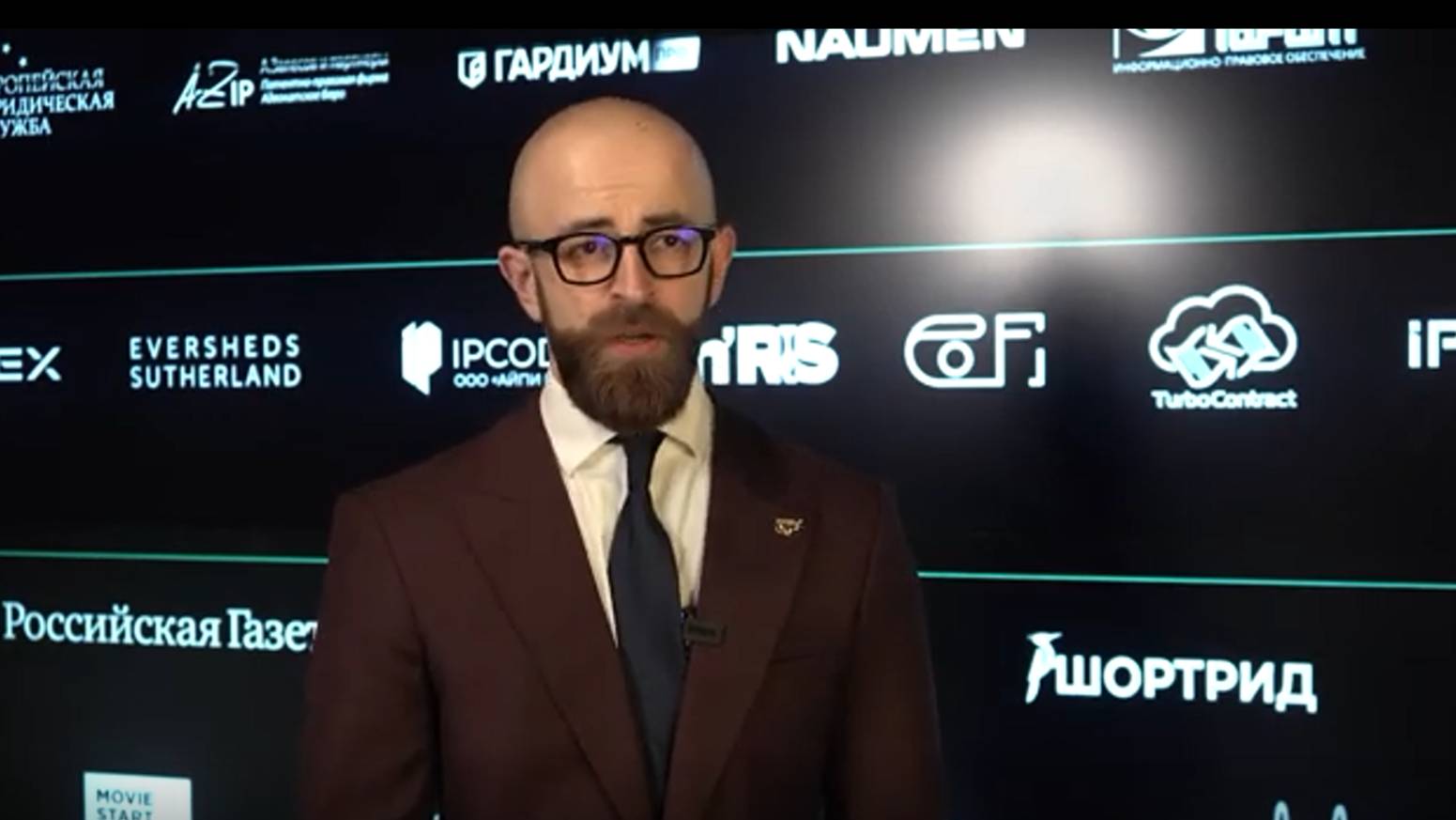 Интервью с Русланом Гацаловым, основателем Центра правовой защиты творческой индустрии ArtLaw