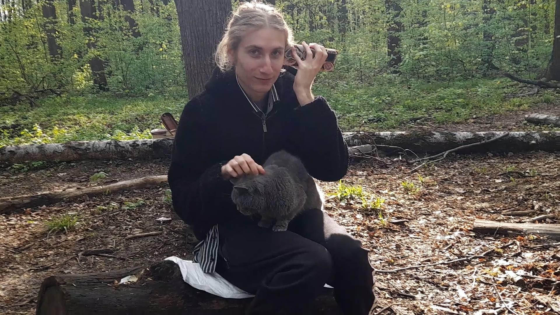 Влог: Котик Тобиас снова на прогулке / Заменю, Так будет лучше