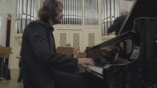 РАХМАНИНОВ. Концерт для фортепиано с оркестром № 4  соль минор, соч.40. Солист - Александр КАШПУРИН