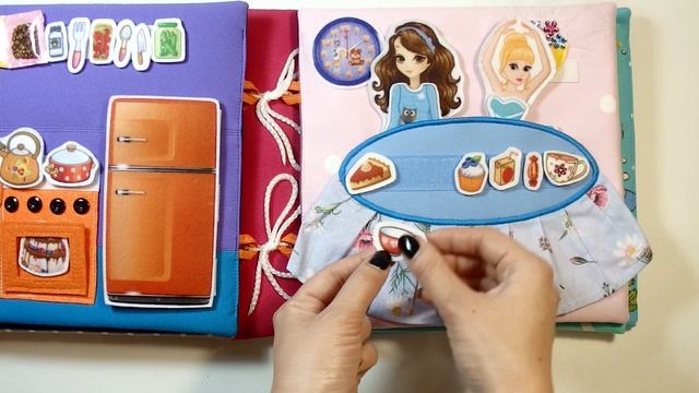 Дом кукол с балериной и косметикой для дочки 4 года