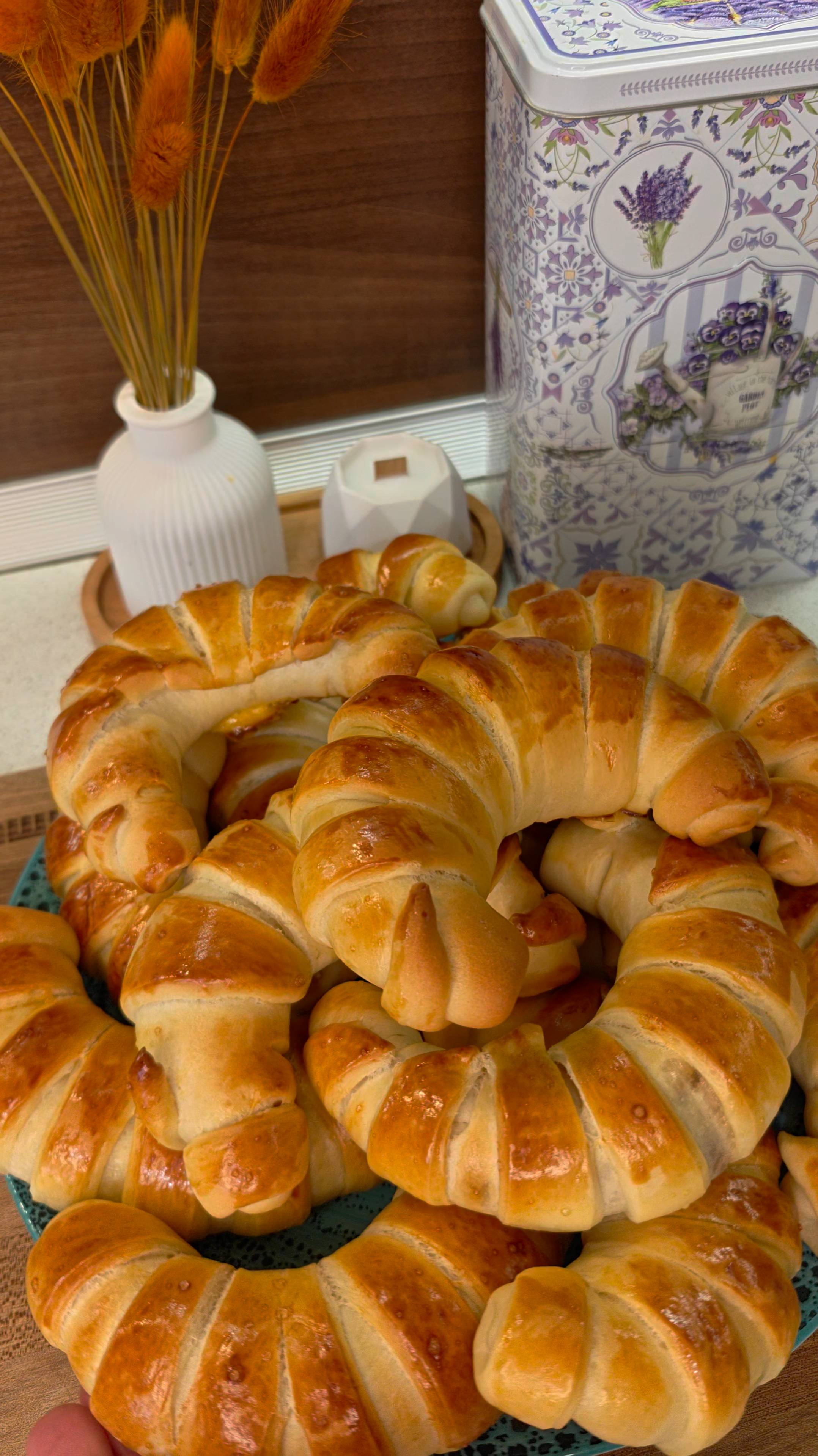 Булочки рогалики с яблочным повидлом