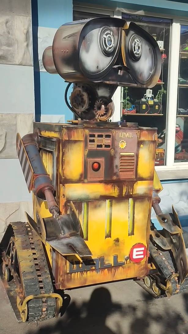 ВАЛЛ-И 10.09.2025