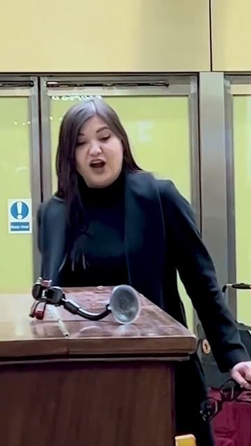 Уроженка Башкирии Айгуль Ахметшина спела арию Кармен на Лондонском вокзале