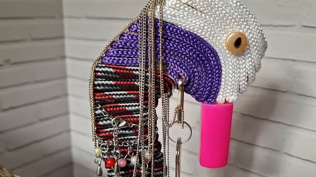 Работа "Творческий лебедь" Виктории Колпачевой