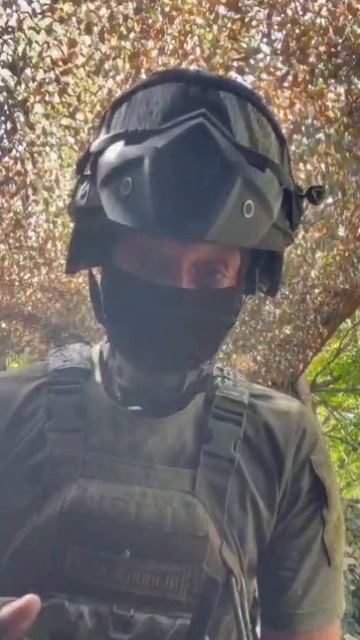 Алло! Фронт на связи, ответь!