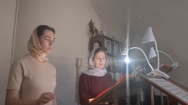 Полная учебная Литургия - дирижирует ученица