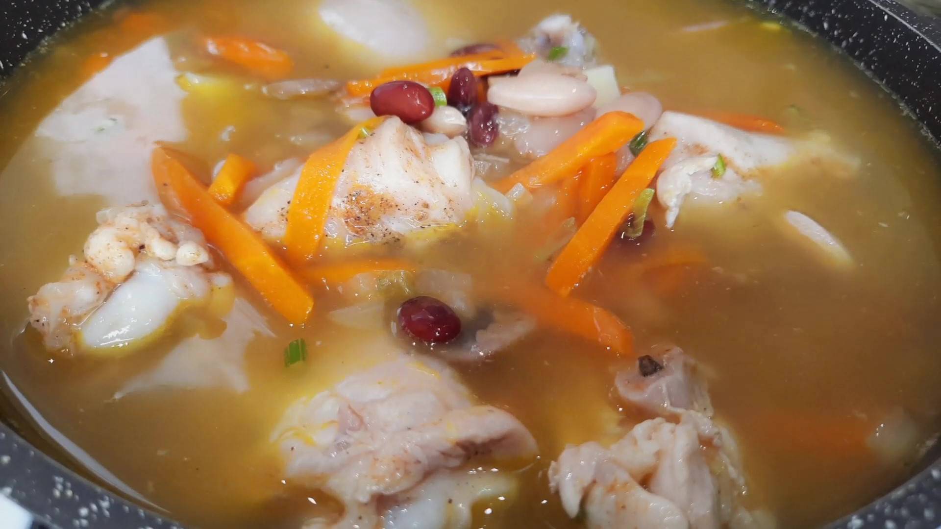 Шулюм из Курицы и Фасоли. Кабачки с Курицей в соусе. Рецепты ПП.