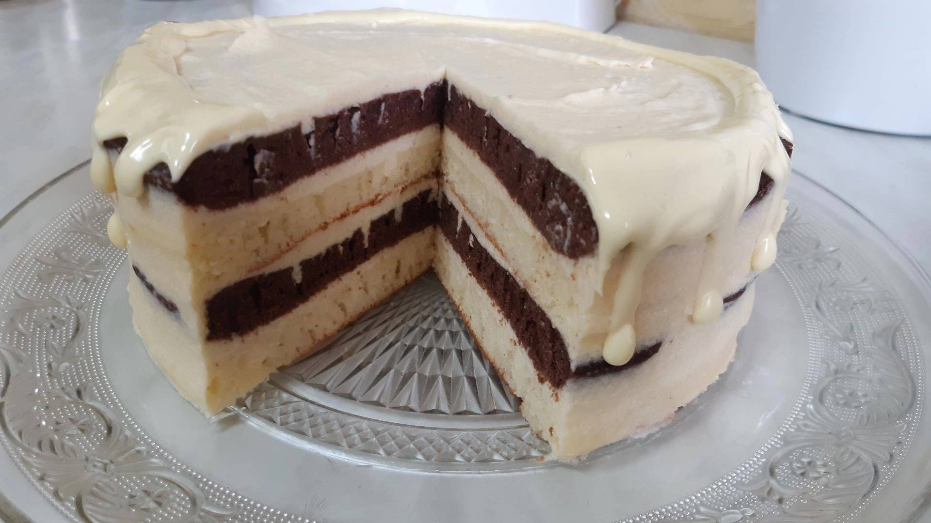 Яблочный Торт из ДЕТСТВА! ГОТОВЛЮ ПОЧТИ из НИЧЕГО Торт НА СКОРУЮ РУКУ! НЕОБЫЧНЫЙ КРЕМ УДИВИТ!