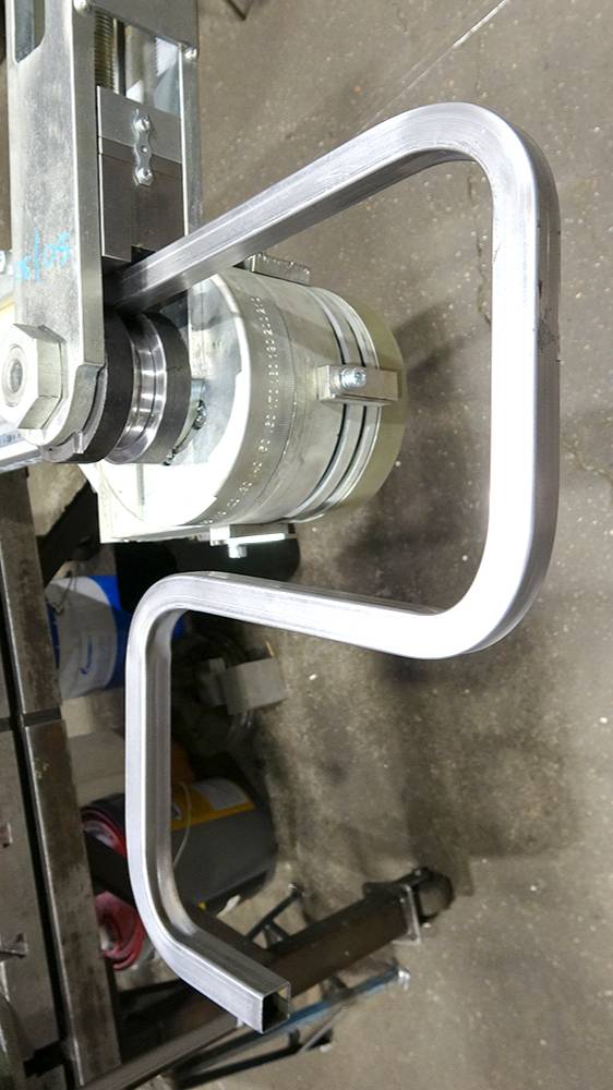 Ручной трубогиб PARTNER для профильной  трубы 20х20х1,5 см