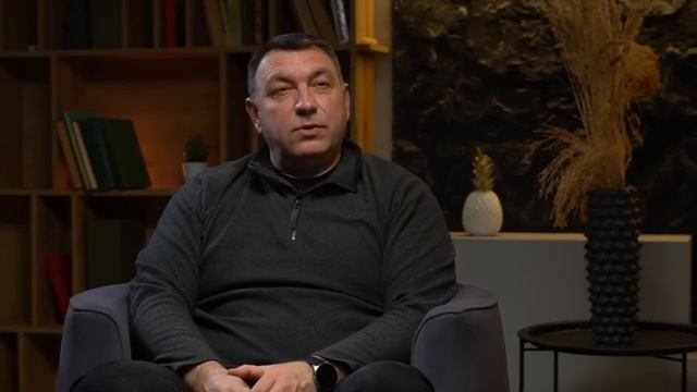 "Что происходит с верующими людьми в 21 веке ?" -- Владимир Боровой, Олег Боков