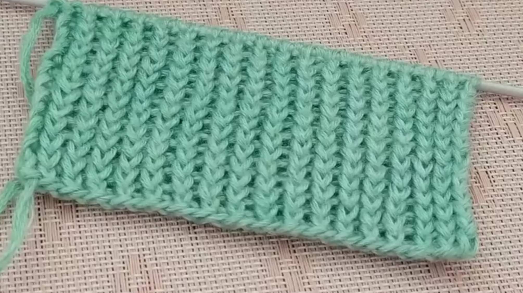 Ровная, аккуратная резинка 1_1 спицами.