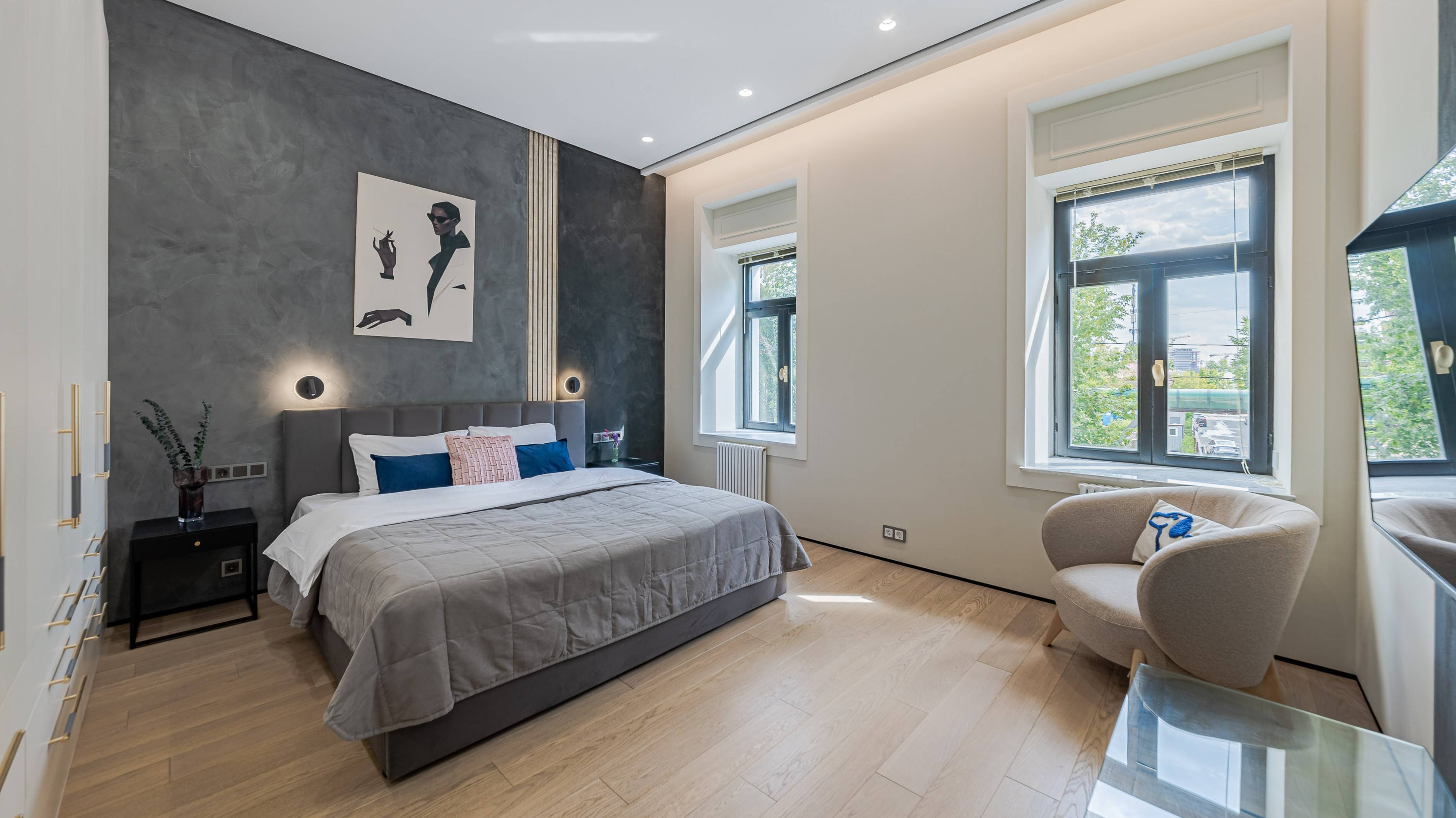 Просторная квартира в историческом особняке