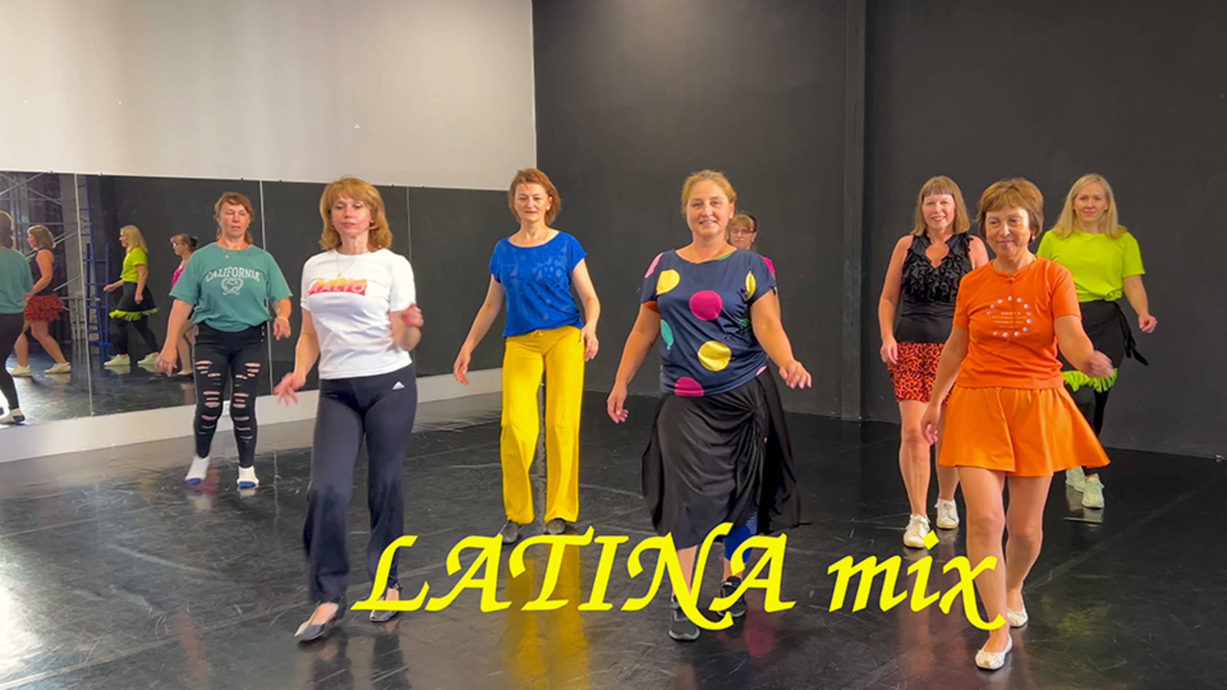 Бачата.🔥 Зажигаем! LATINA mix рабочие моменты. Ярославль. SMART Студия Современного Танца.