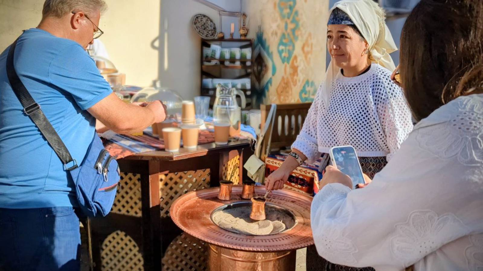 Евпатория 2025. Атмосфера праздника на фестивале кофе "Крым кофе фест" на Караимской