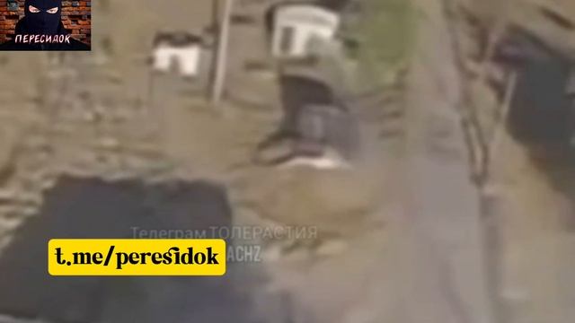 Танк ВС РФ сбил дрон за секунду до удара