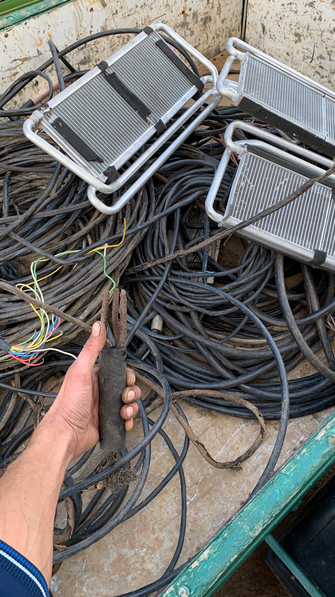 Обрезки сдавать невыгодно. Как можно сделать красиво и дорого.