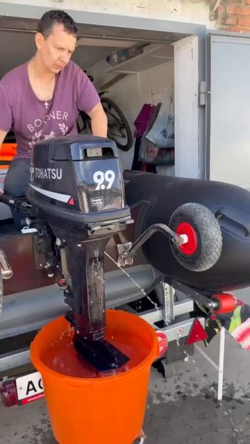 Опреснение лодочного мотора после моря. Tohatsu 9,9