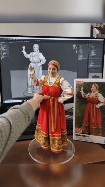 Живая кукла Лена