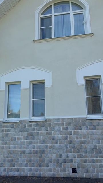 Уничтожение плесени на фасаде дома!