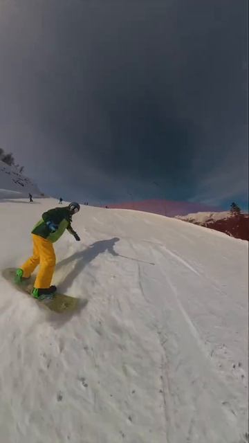 Свобода в горах 🏔️ Сноуборд в Архызе и зимний отдых