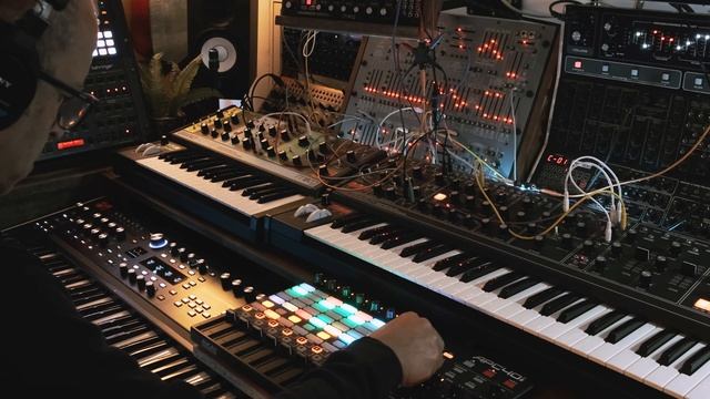 ESCAPE POD ｜ Analog & Digital Synth Ambient Journey