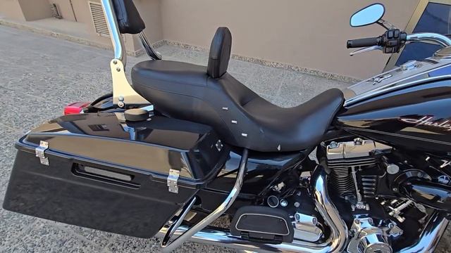 Вот такое накрутил о легенде марки Харли Девидсон.