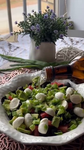 Салат из овощей с вкусной заправкой #салат #овощи #рецепты#готовимдома