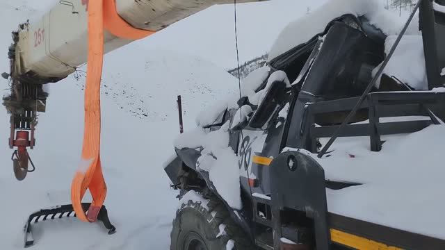 Тормоза отказали: Страшные Последствия Спуска Водителя Автокрана