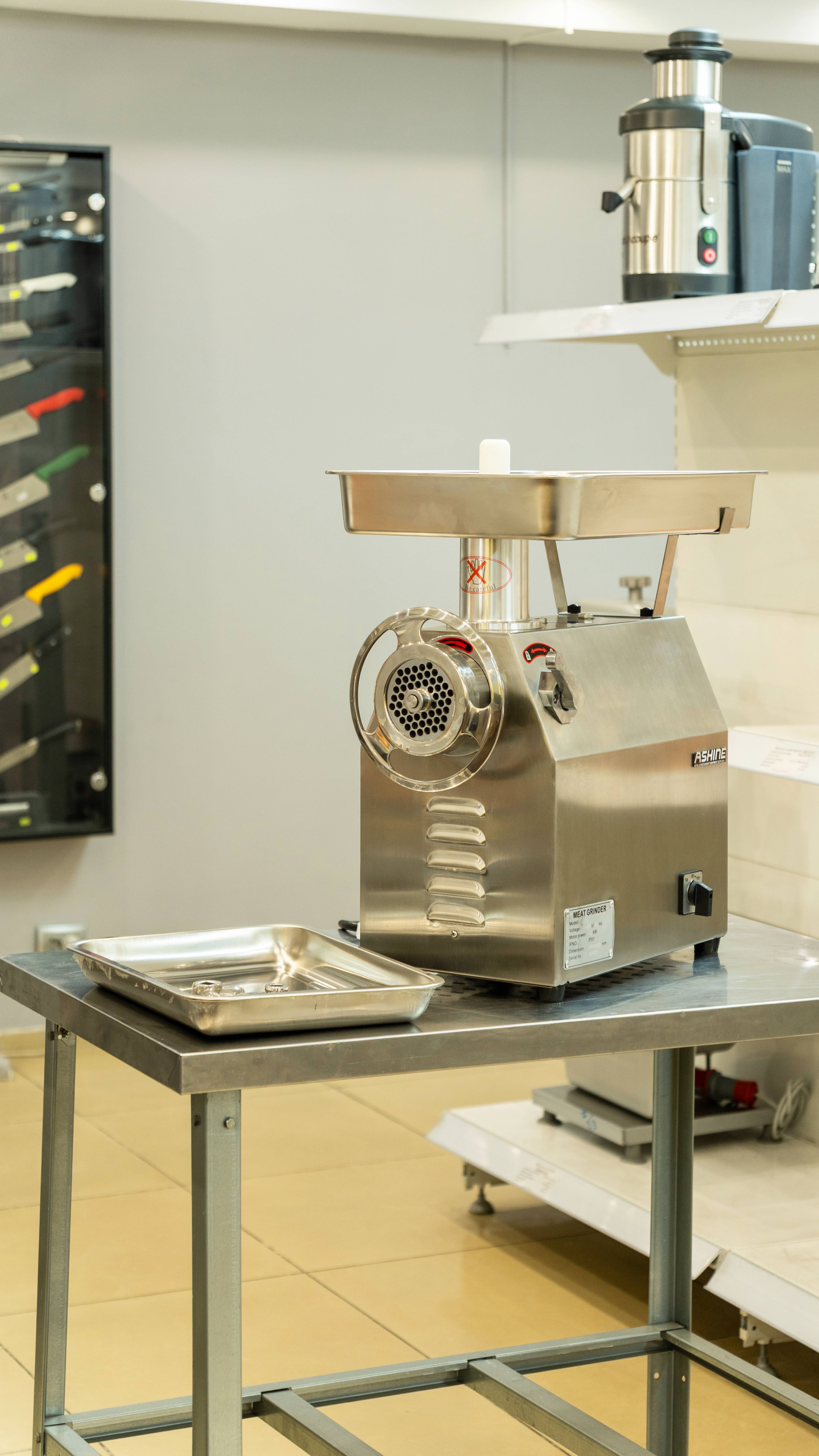 Профессиональная мясорубка Ashine — мощность, надежность и идеальная текстура фарша