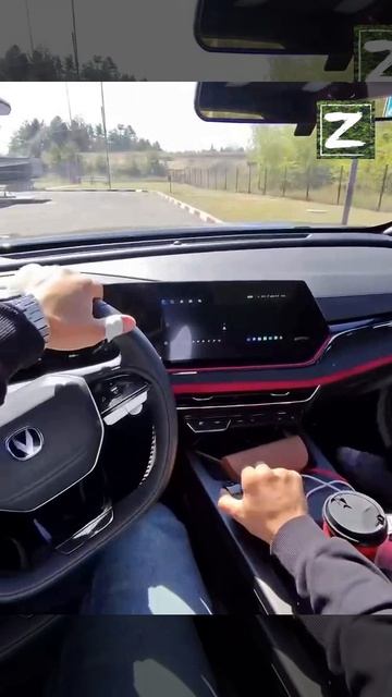 Видео с АЗС в Северодонецке, где бандеровский БПЛА врезался в грузовик с бензином.