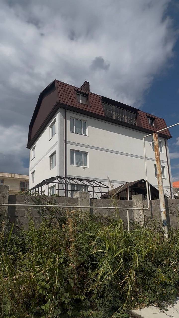 ДОМ в Геленджике с видом на море и гольф-клуб