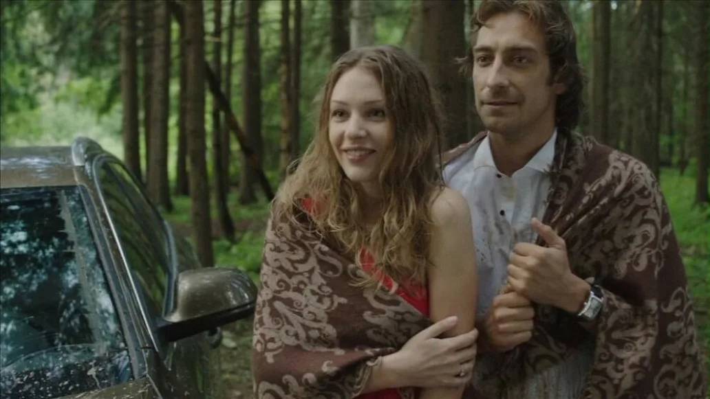 Дождь 2-стихи В.Ляхова,муз и вокал нейросети,монтаж В.Зубковой